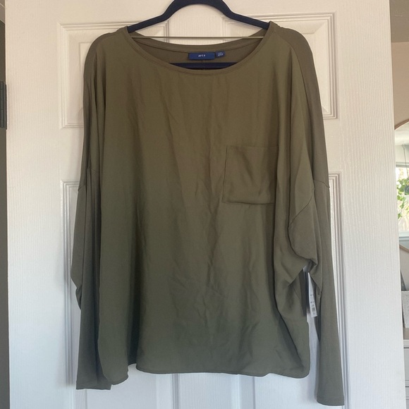 Apt. 9 | Tops | Wt Apt 9 Top Army Green Xxl | Poshmark